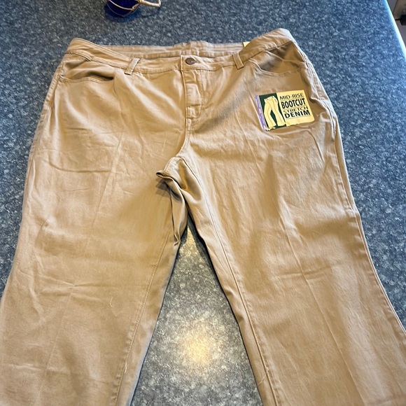 Faded Glory | Pants & Jumpsuits | Nwt Faded Glory Womans Midrise ...